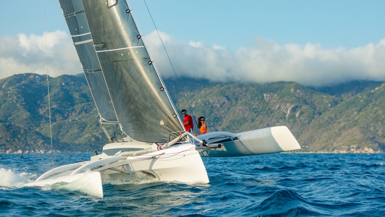 Multihulls for sale | Windcraft Multihulls official dealer for Corsair ...